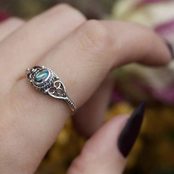 Regenbogen Muschel Filigran Design Ring – Precious Treasures